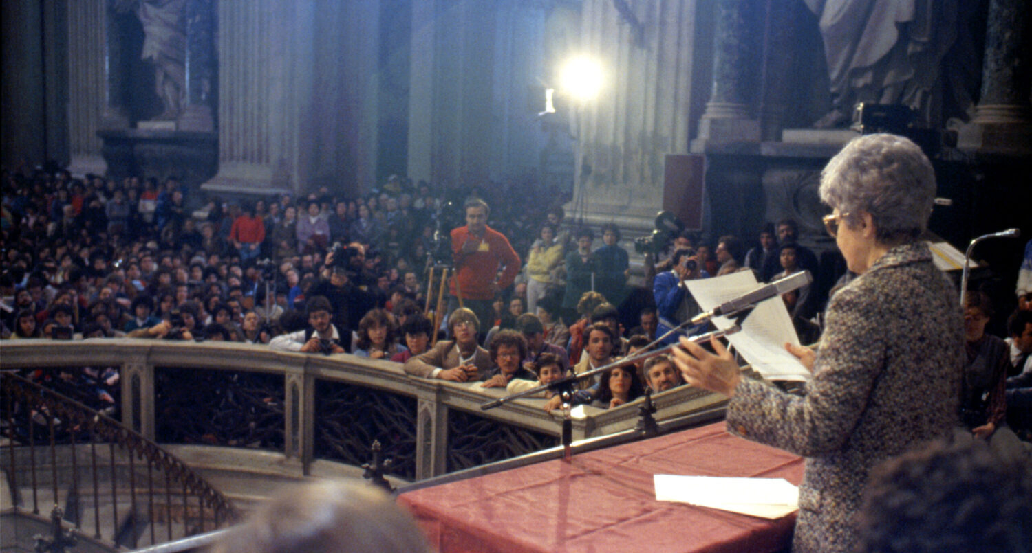 Chiara Lubich aos jovens: a alegria dos primeiros cristãos - Movimento ...